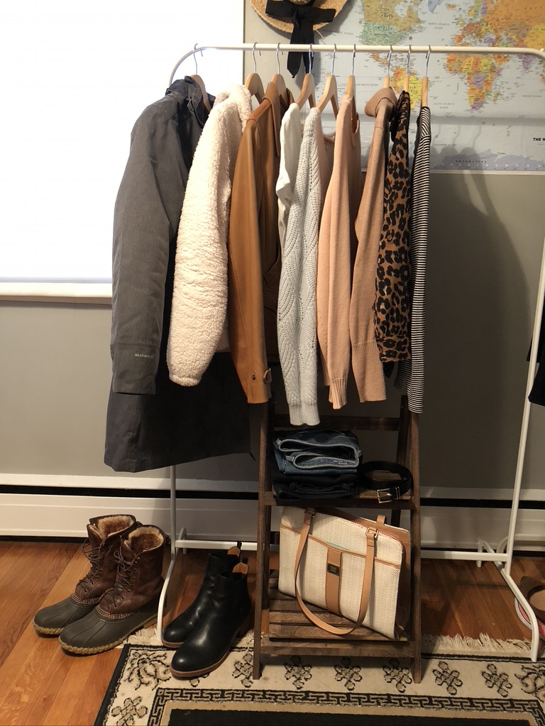 Beginners Guide: Packing into a Carry-On – Addicted Adventurer